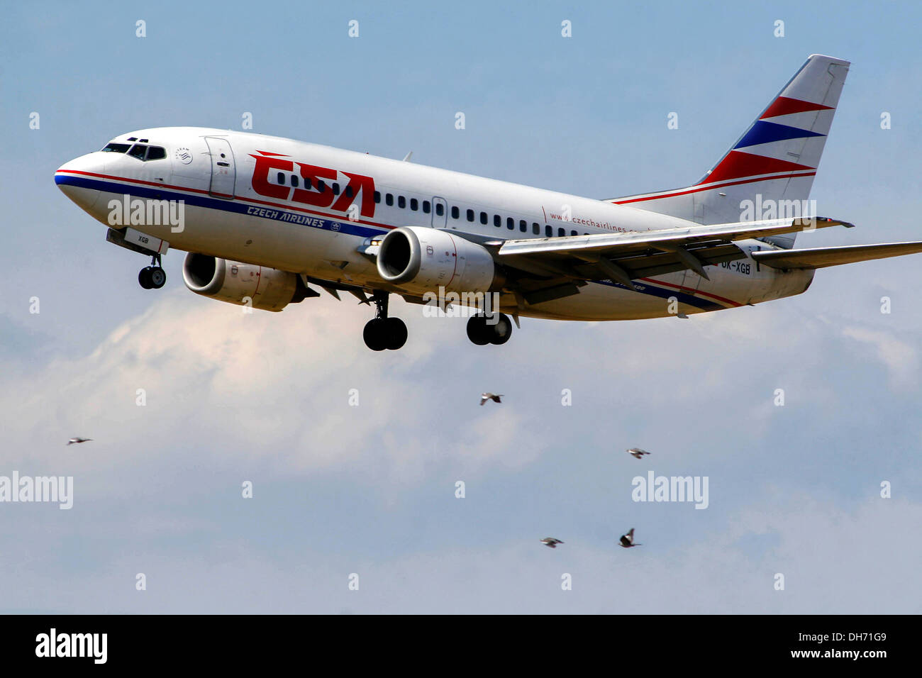 Aircraft landing area hi-res stock photography and images - Alamy