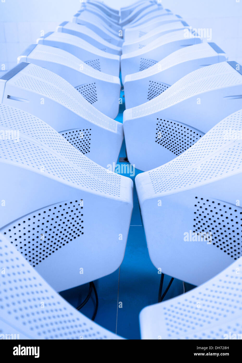 Crt computer screen hi-res stock photography and images - Alamy