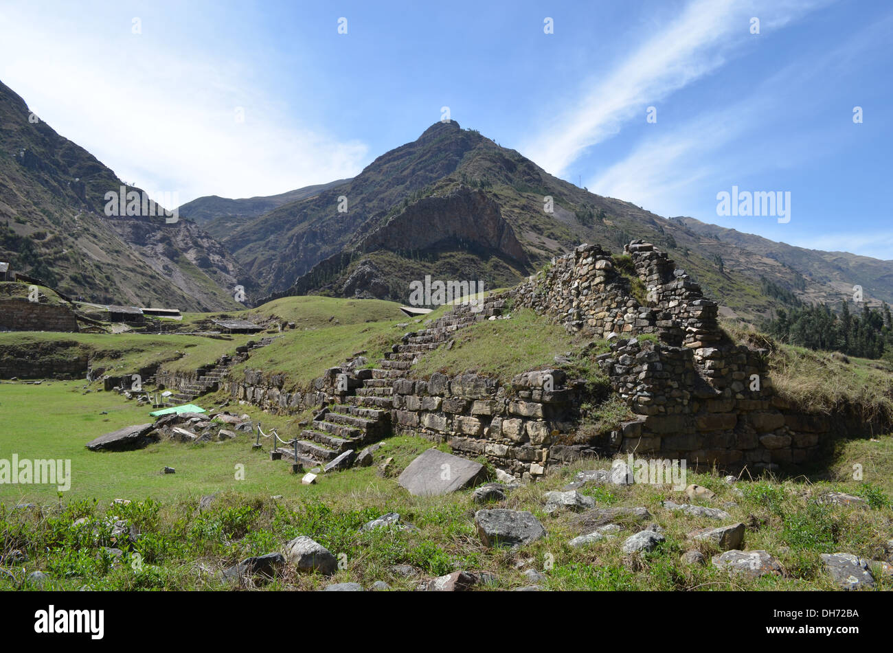 Chavin de Huantar temple complex, Ancash Province, Peru Stock Photo - Alamy