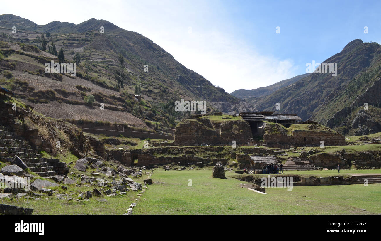 Chavin de Huantar temple complex, Ancash Province, Peru Stock Photo - Alamy