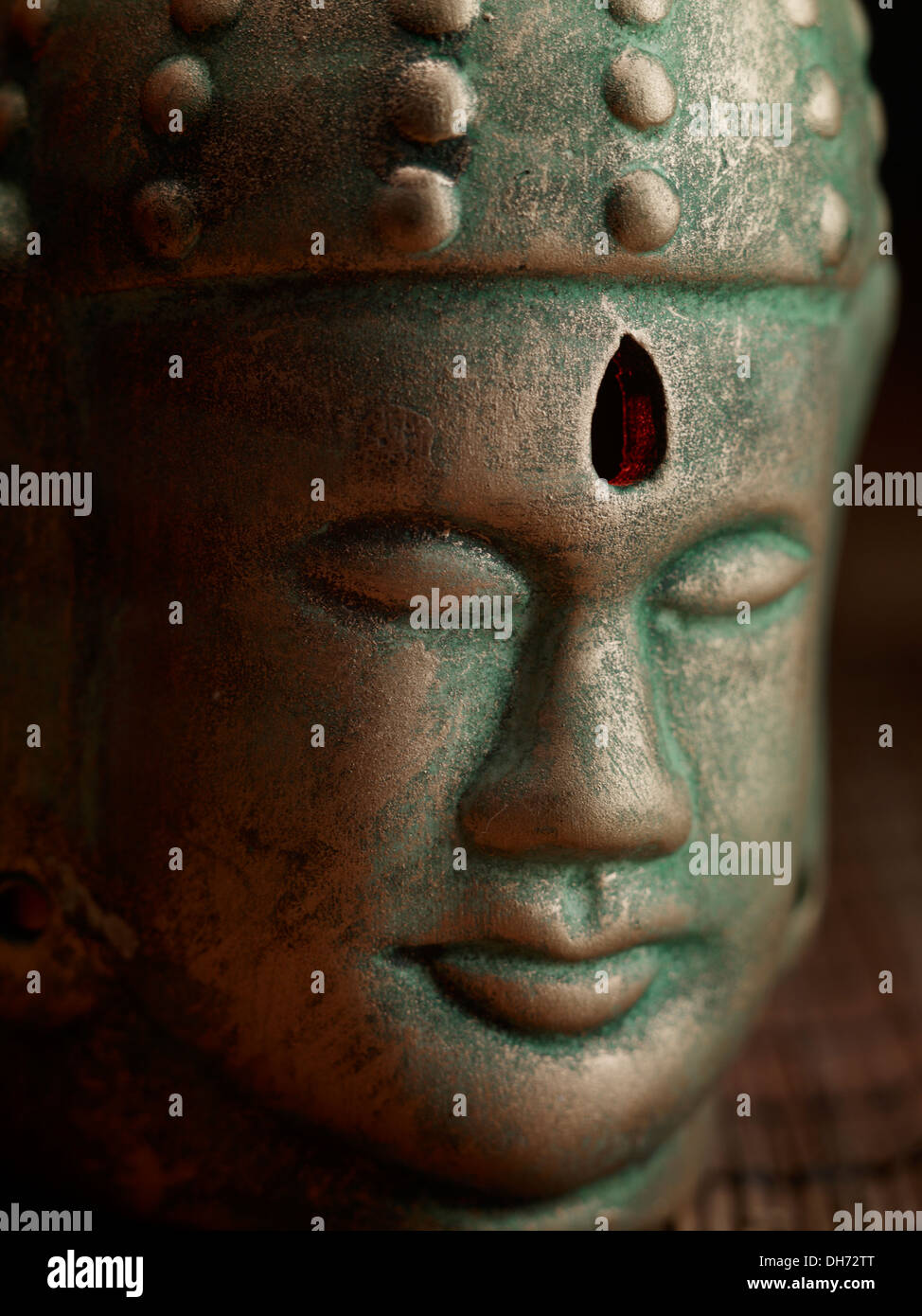 Close up buddha statue head hi-res stock photography and images - Alamy