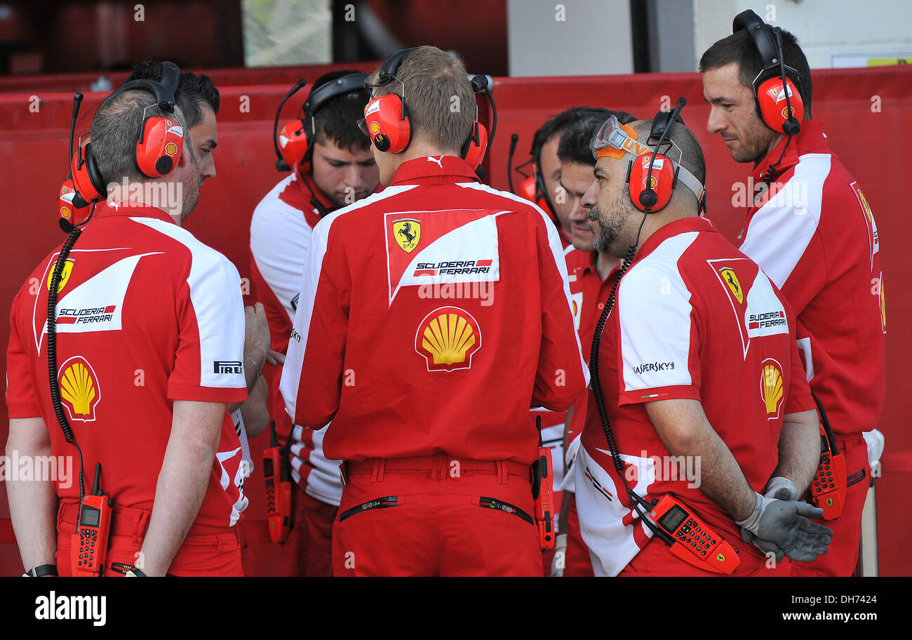 Ferrari f1 mechanics hi-res stock photography and images - Alamy