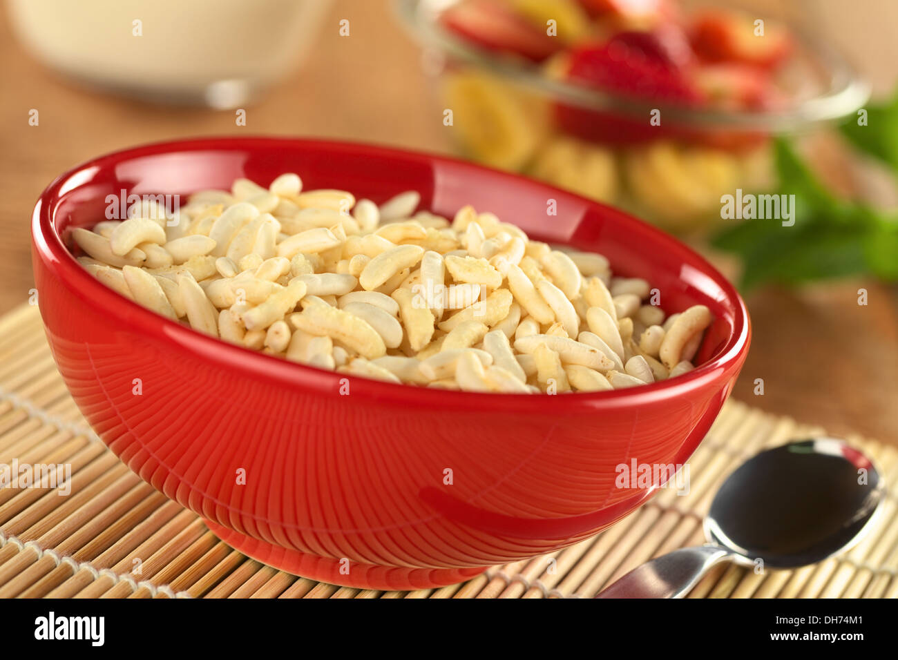 Puffed rice cereal hi-res stock photography and images - Alamy
