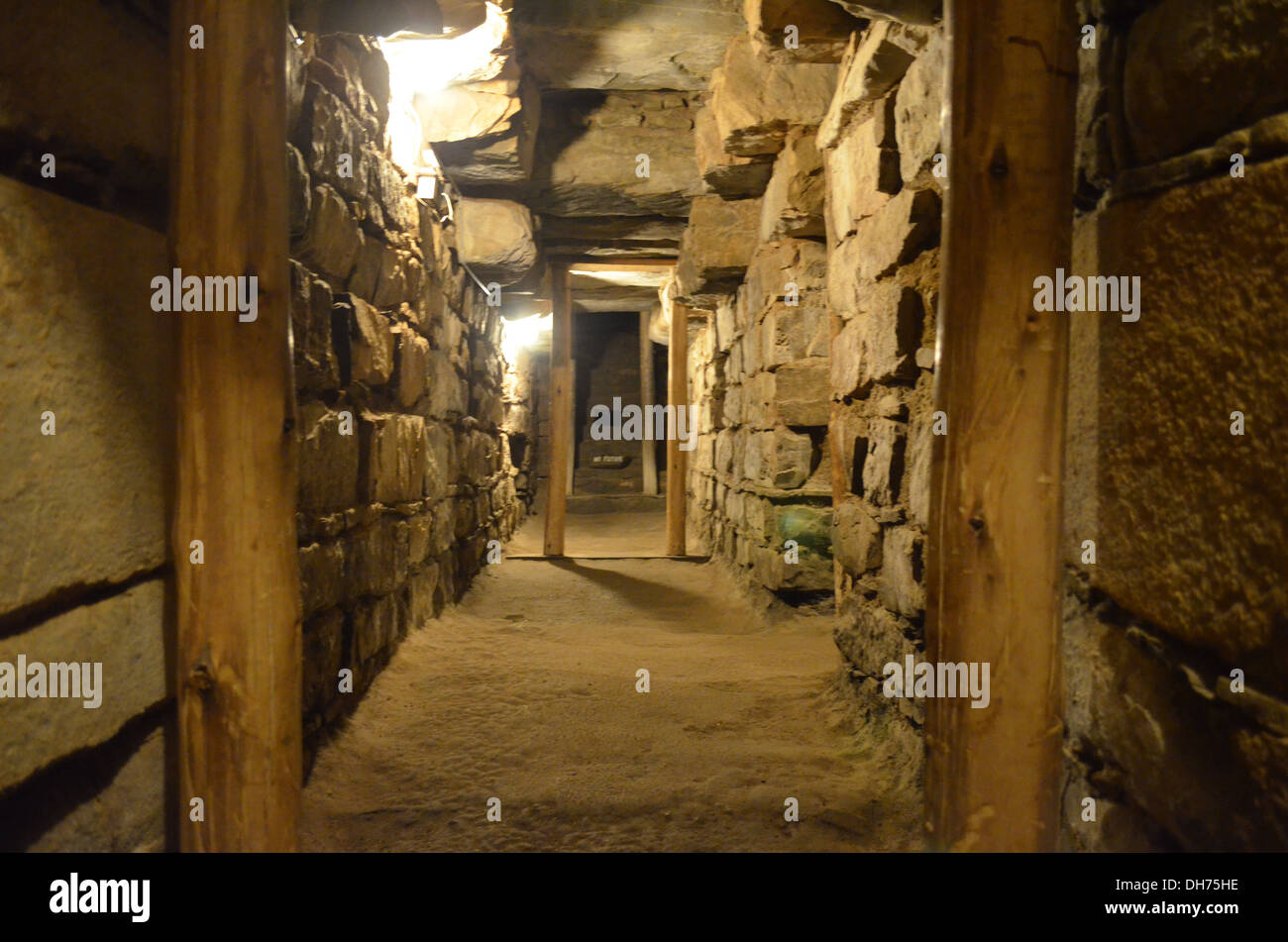 Chavin de huantar lanzon hi-res stock photography and images - Alamy