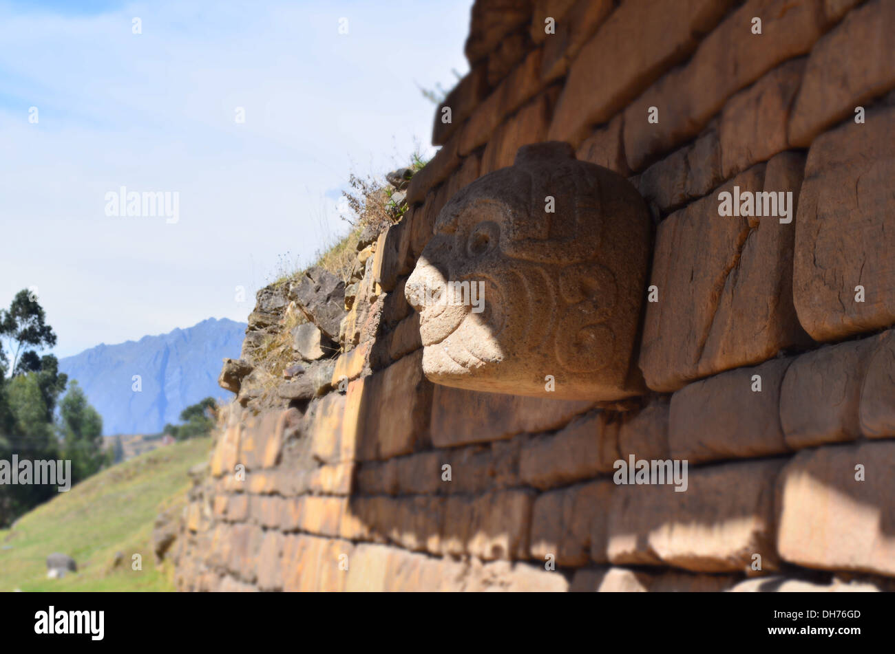 Tenon Head at Chavin de Huantar, Ancash province, Peru Stock Photo - Alamy
