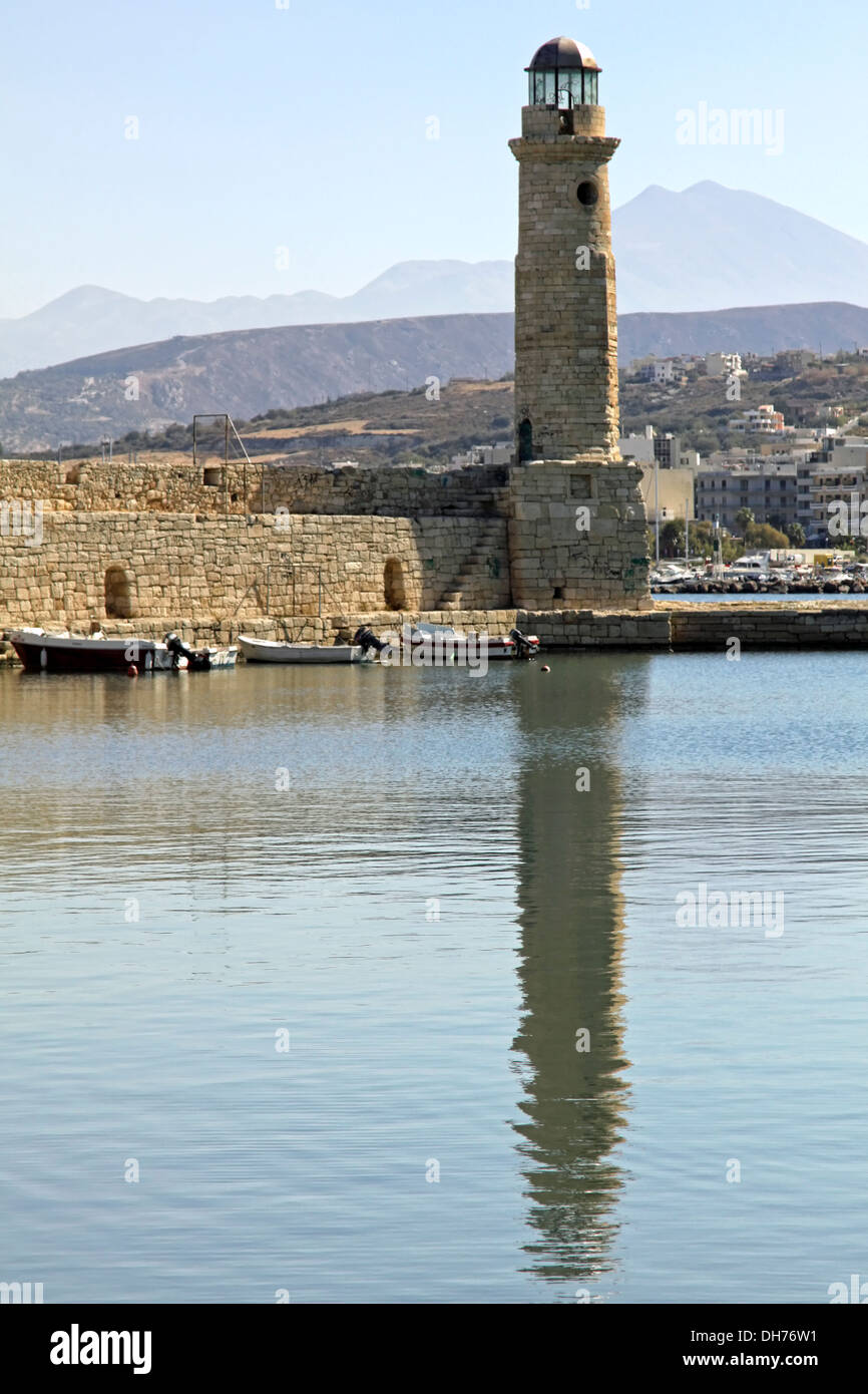 The Egyptian lighthouse in the Venetian harbor of Rethymno, Crete ...