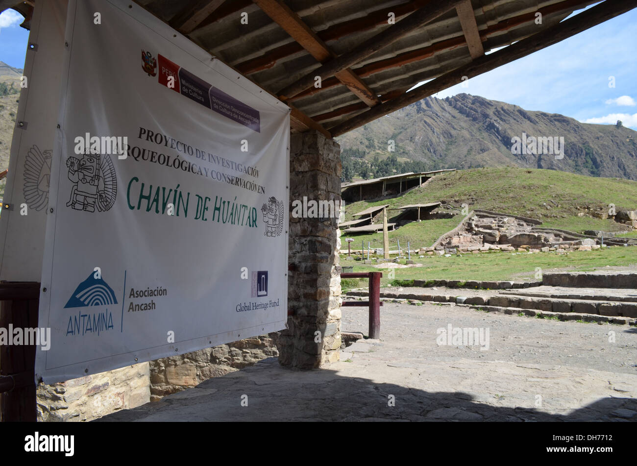 Chavin de Huantar temple complex, Ancash Province, Peru Stock Photo - Alamy