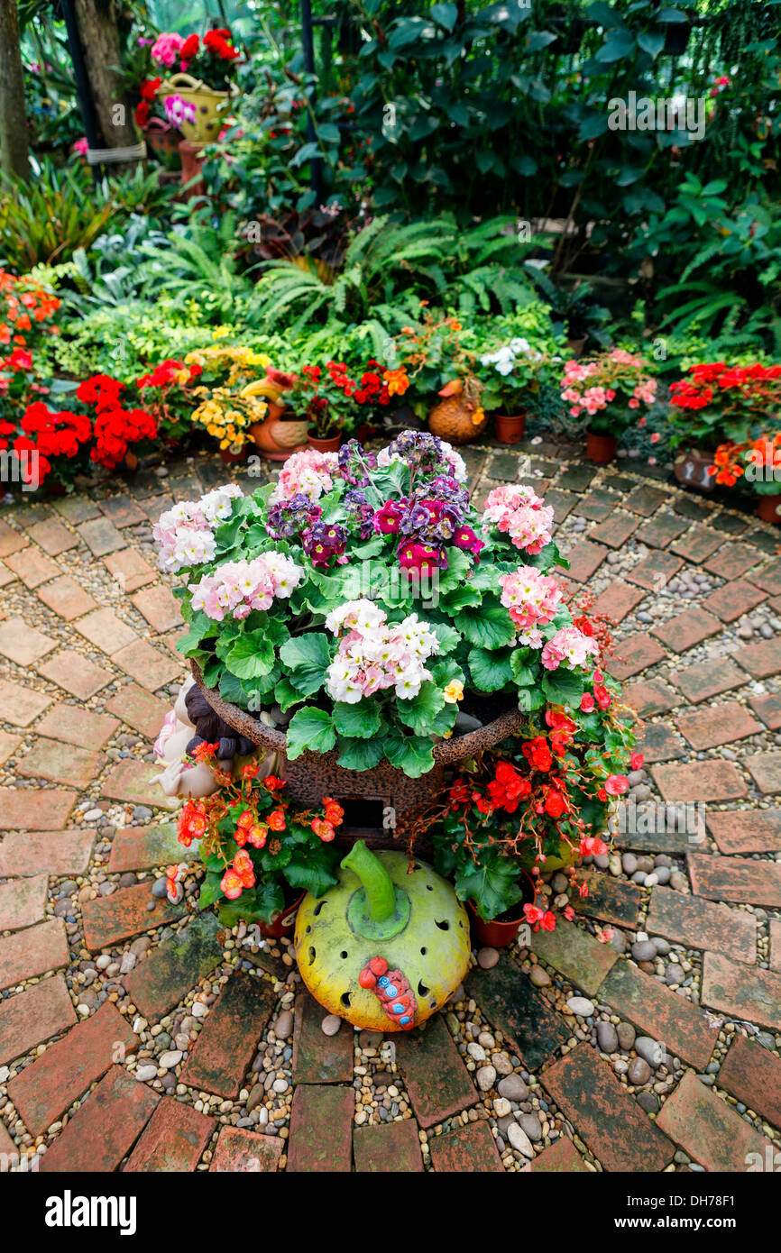 Intensive gardening hi-res stock photography and images - Alamy