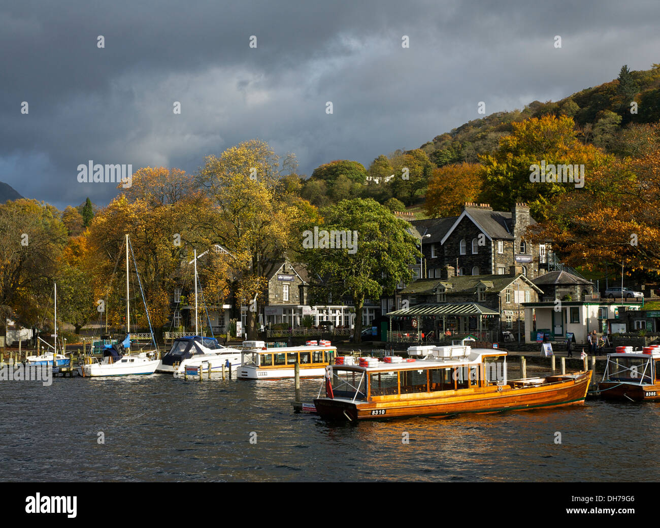 Boats moored at Waterhead, Lake Windermere, South Lakeland, Lake ...