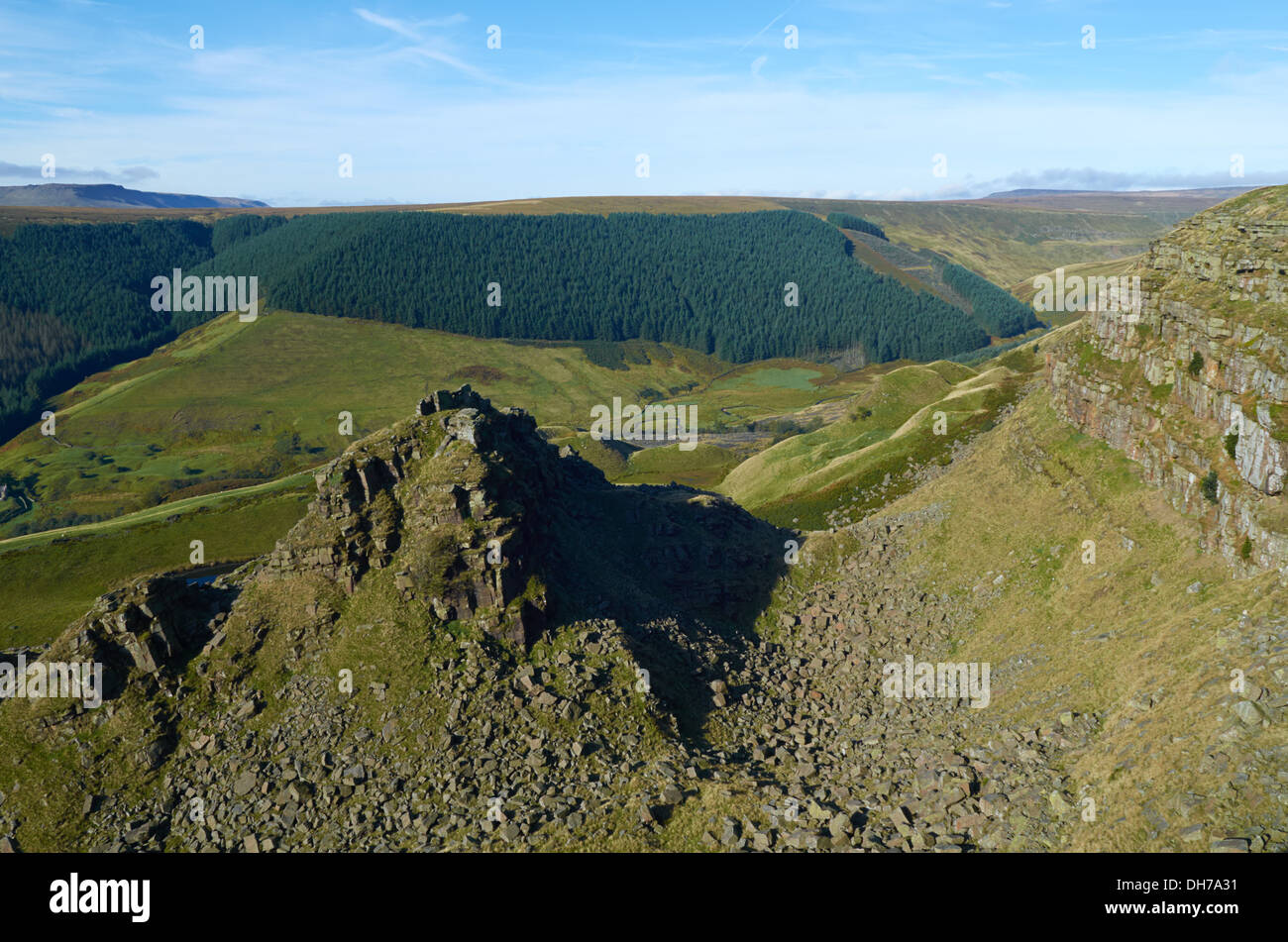 Alport Castles - Peak District National Park, England, UK Stock Photo ...