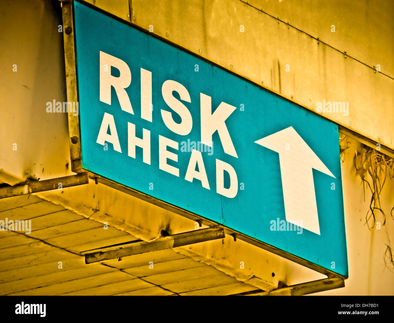 Sign board on national highway hi-res stock photography and images - Alamy