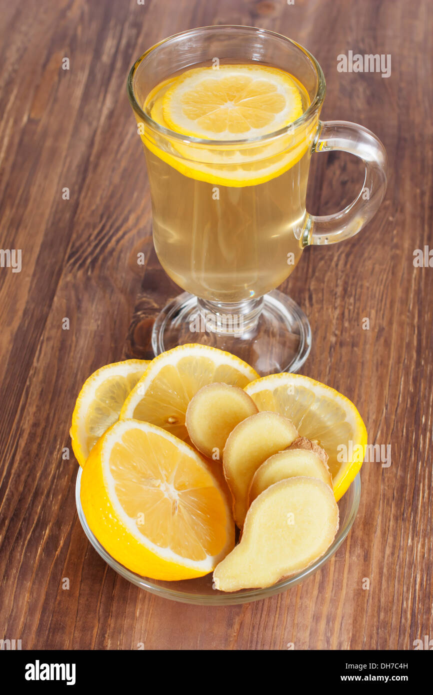 Hot ginger lemon tea in glass Stock Photo - Alamy