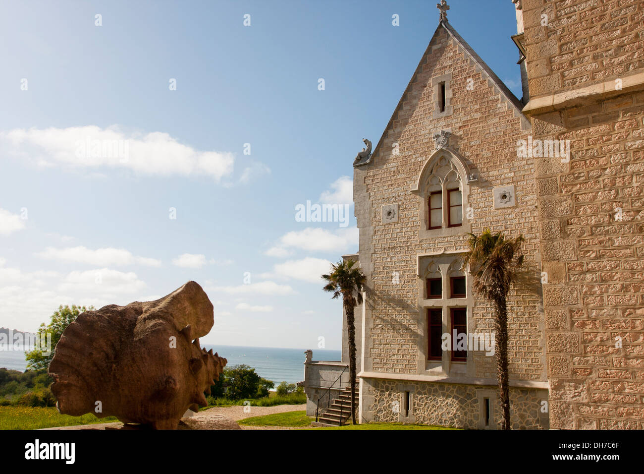 Abbadia castle france hi-res stock photography and images - Alamy
