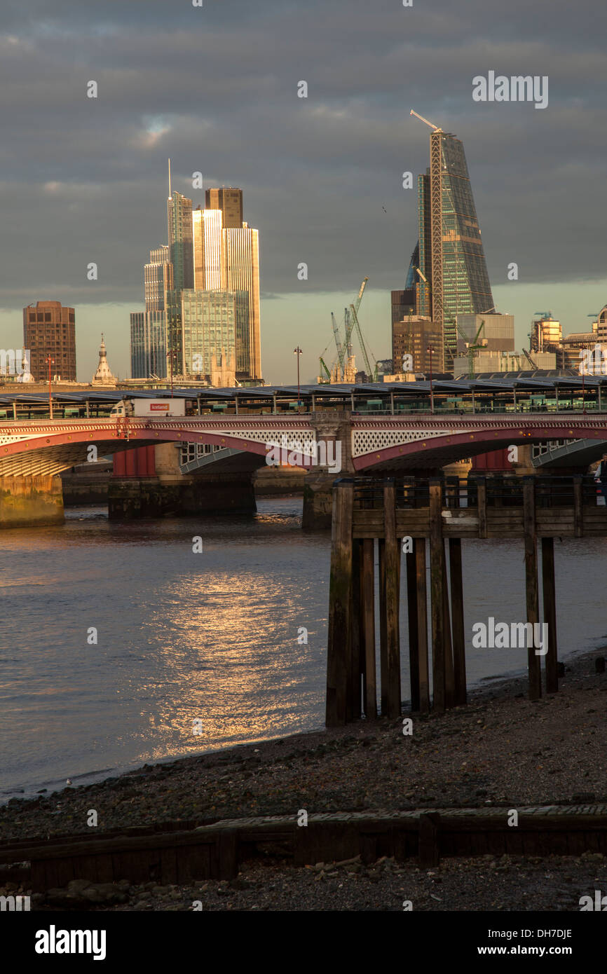 London Skyline at Dusk Stock Photo - Alamy