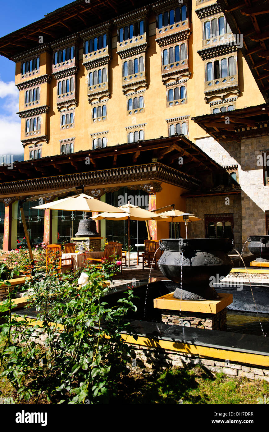 Taj Tashi five star hotel,Modern Spa Hotel,Dzong like architecture ...