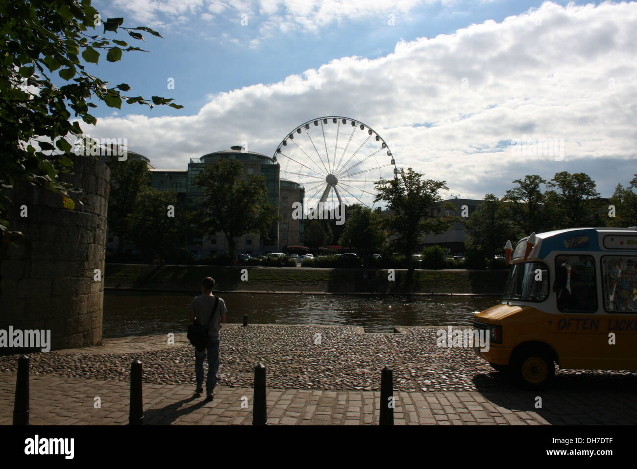 The wheel of york hi-res stock photography and images - Alamy
