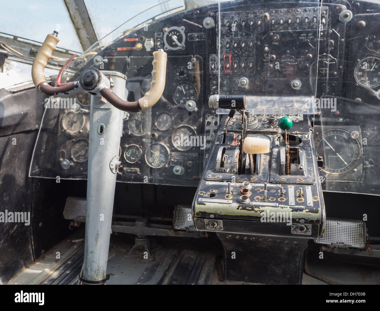 Inside the cockpit of an Antonov AN-2 jet plane Stock Photo - Alamy