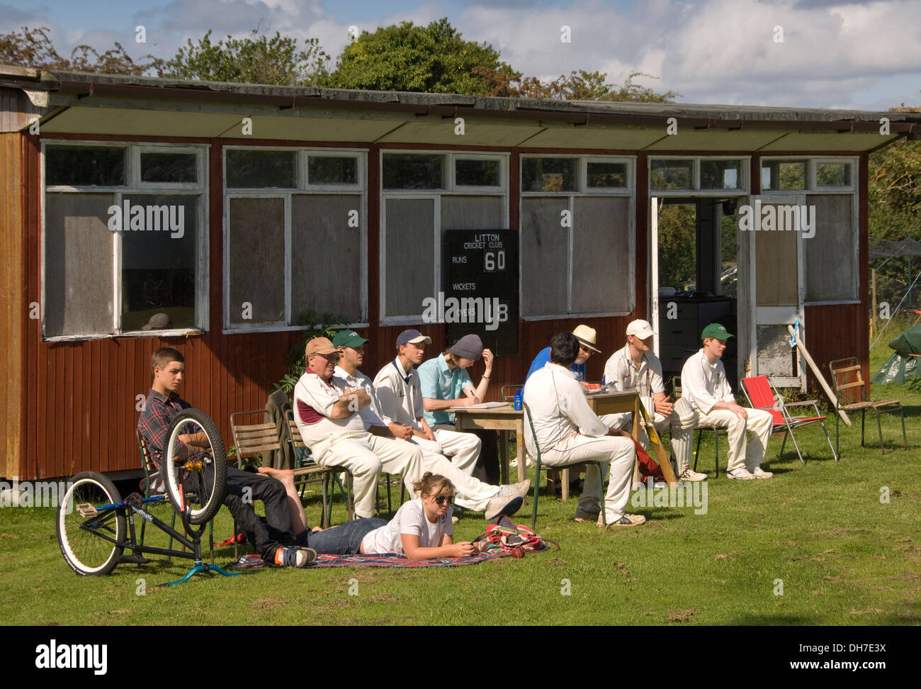 Litton village hi-res stock photography and images - Alamy