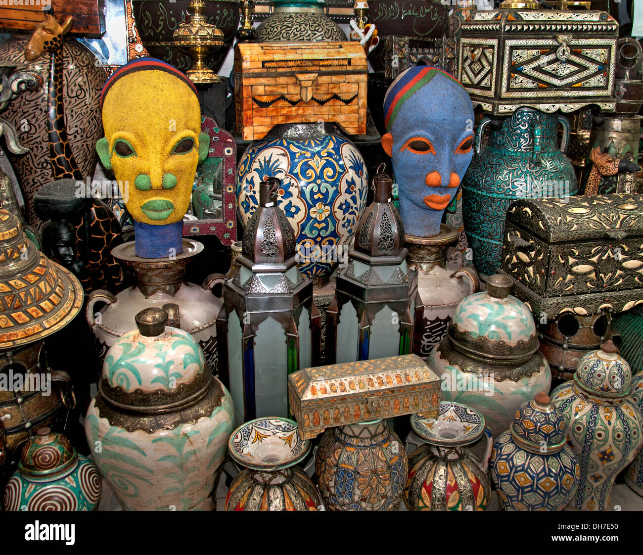 Antique Shop Marrakesh Morocco Medina Souk Market Stock Photo - Alamy