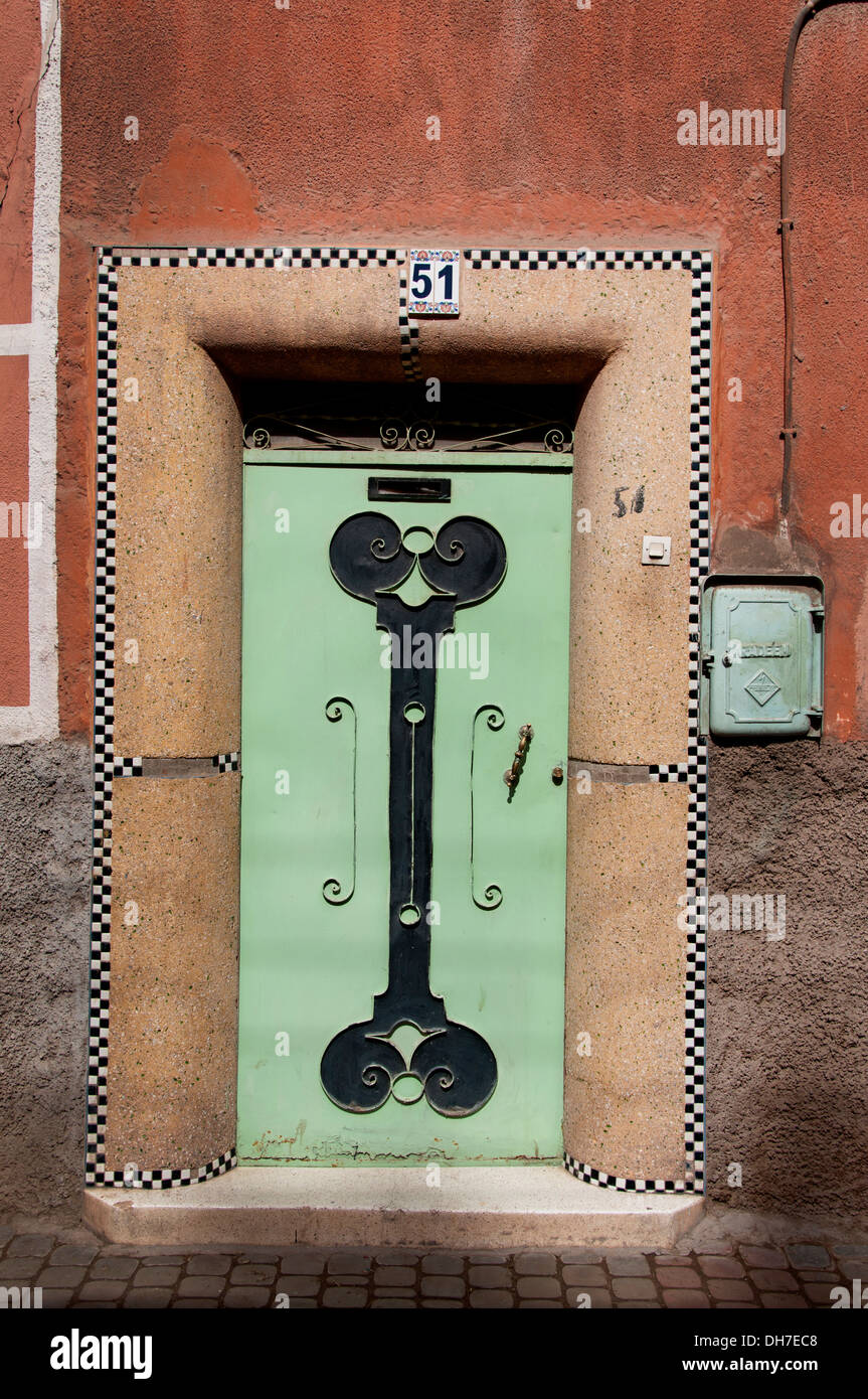Old door lock hi-res stock photography and images - Alamy