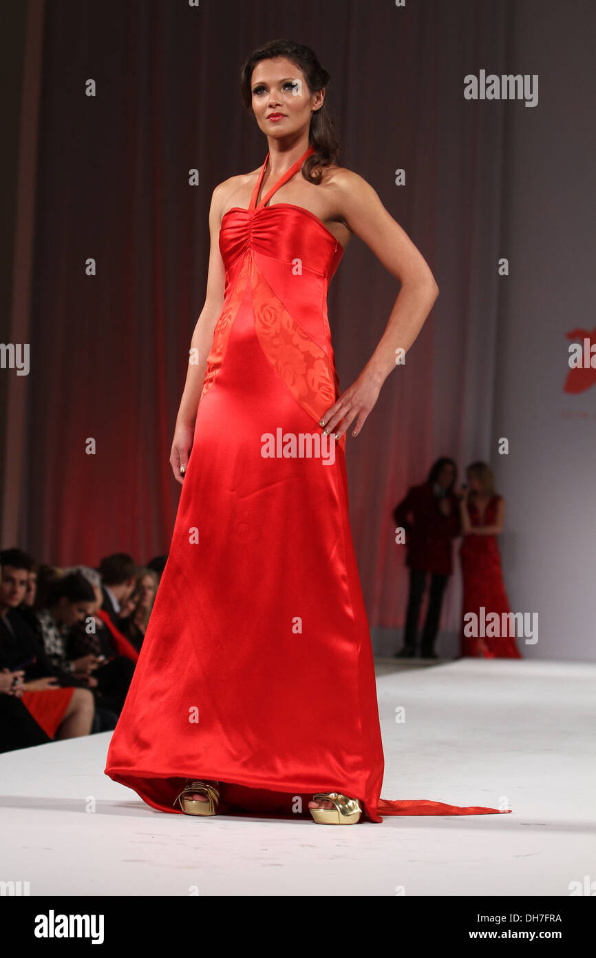 Model Style Fashion Week hosts Go Red for Women Celebrity Red Dress ...