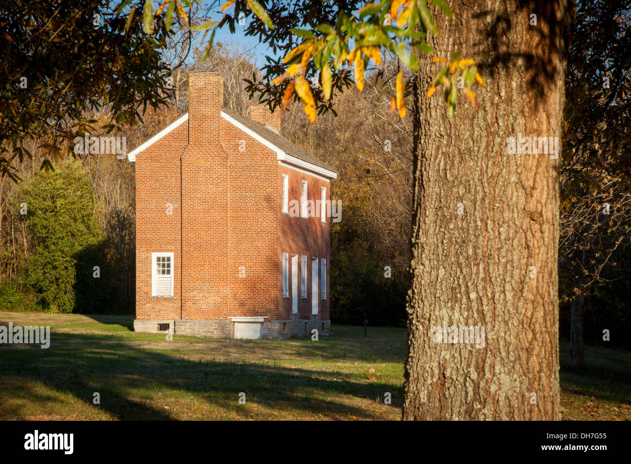 Historic Gordon Home (b. 1817-1818) along Natchez Trace Parkway ...