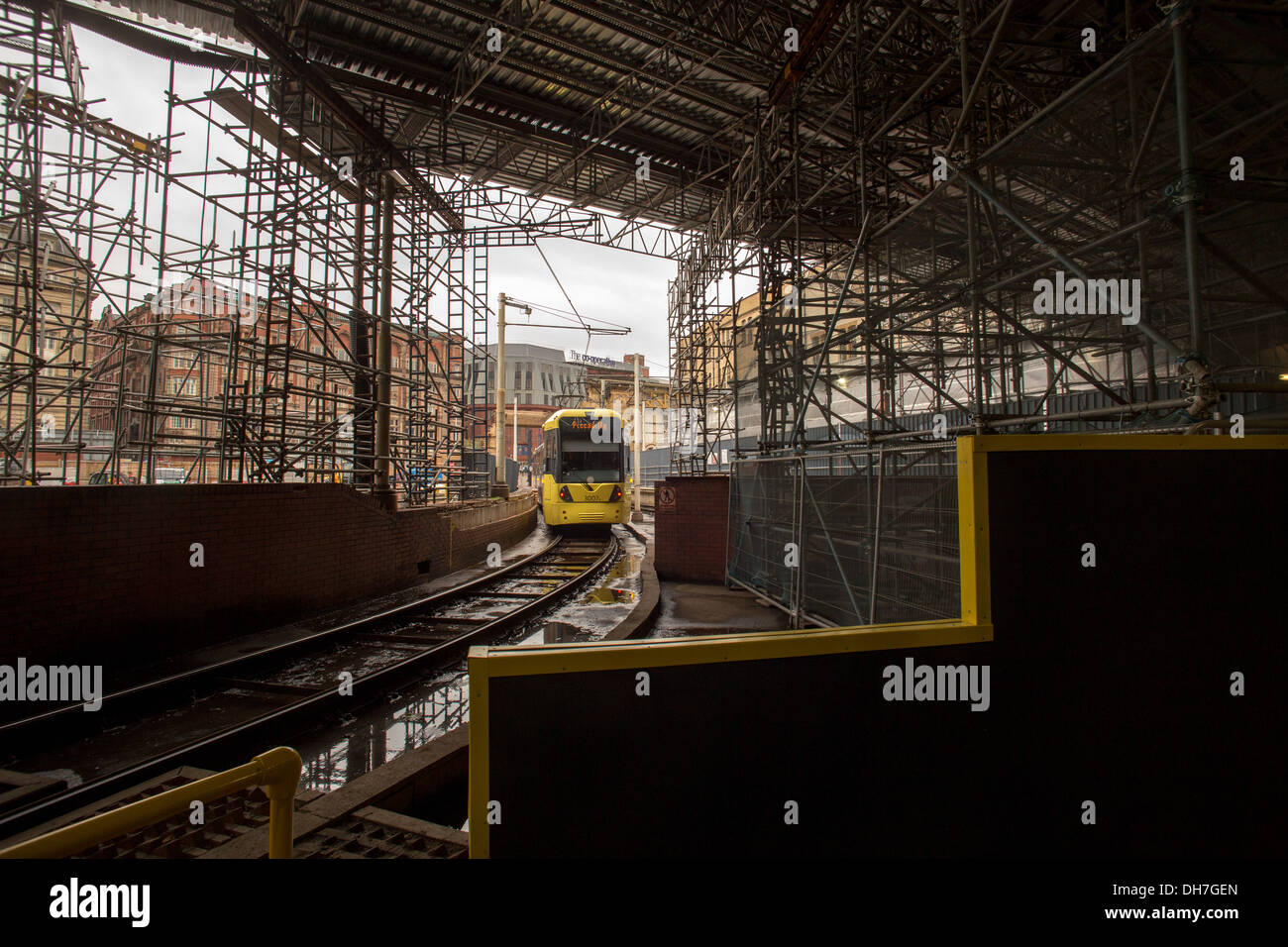A Transport for Greater Manchester Metrolink tram arrives at Victoria ...