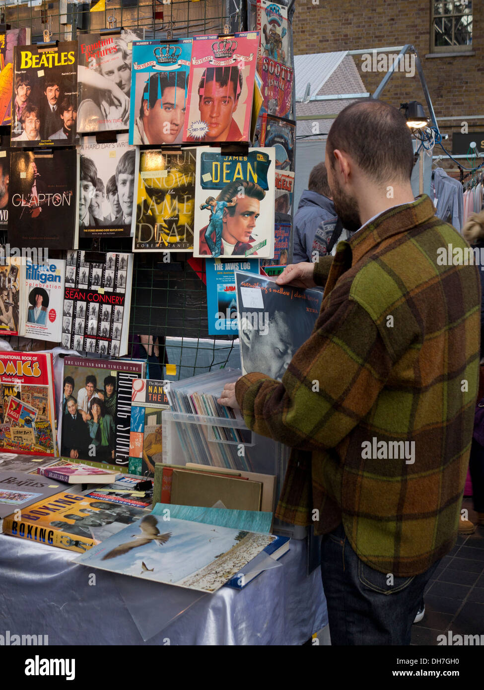 London vinyl hi-res stock photography and images - Alamy