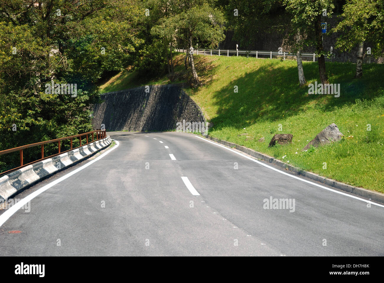 Highway in swiss alps hi-res stock photography and images - Alamy