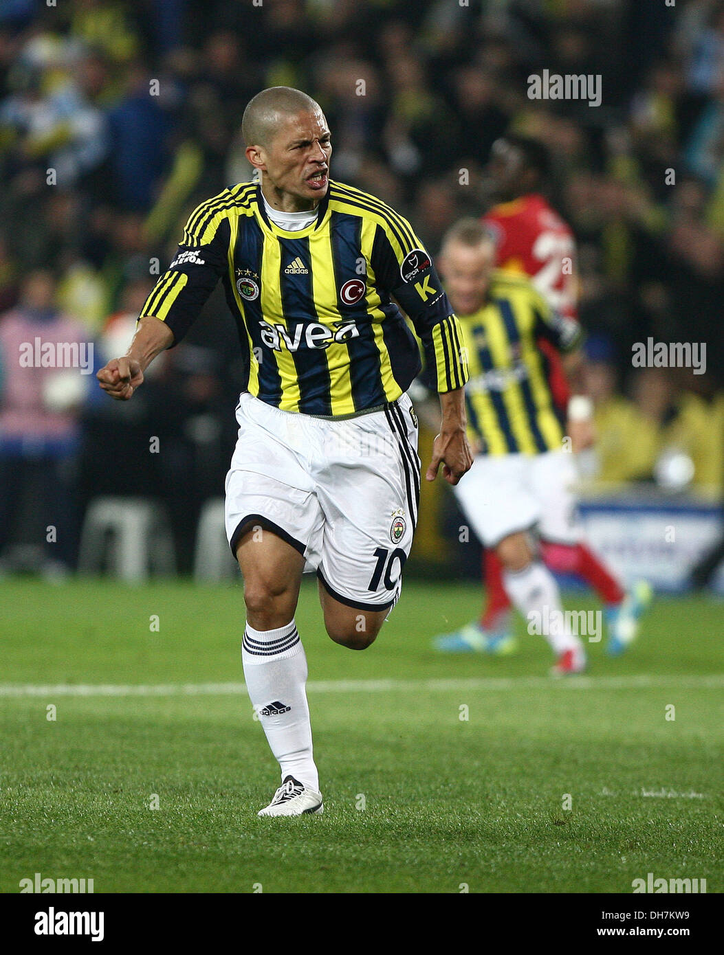 Alex De Souza Fenerbahce vs Galatasaray at Sukru Saracoglu Stadium in ...