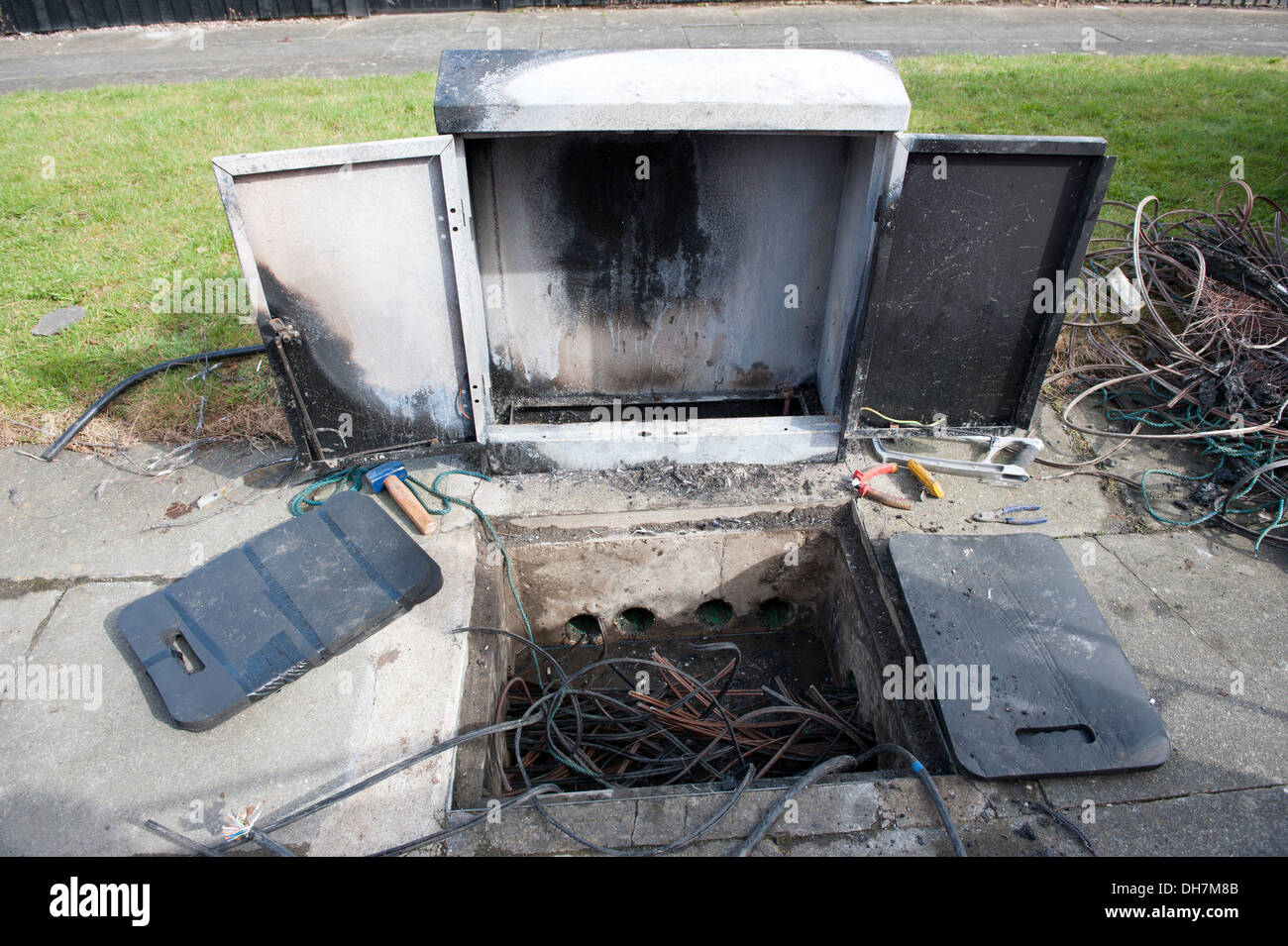 BT Roadside Cab Cabinet Fire Arson Burnt Damaged Stock Photo - Alamy