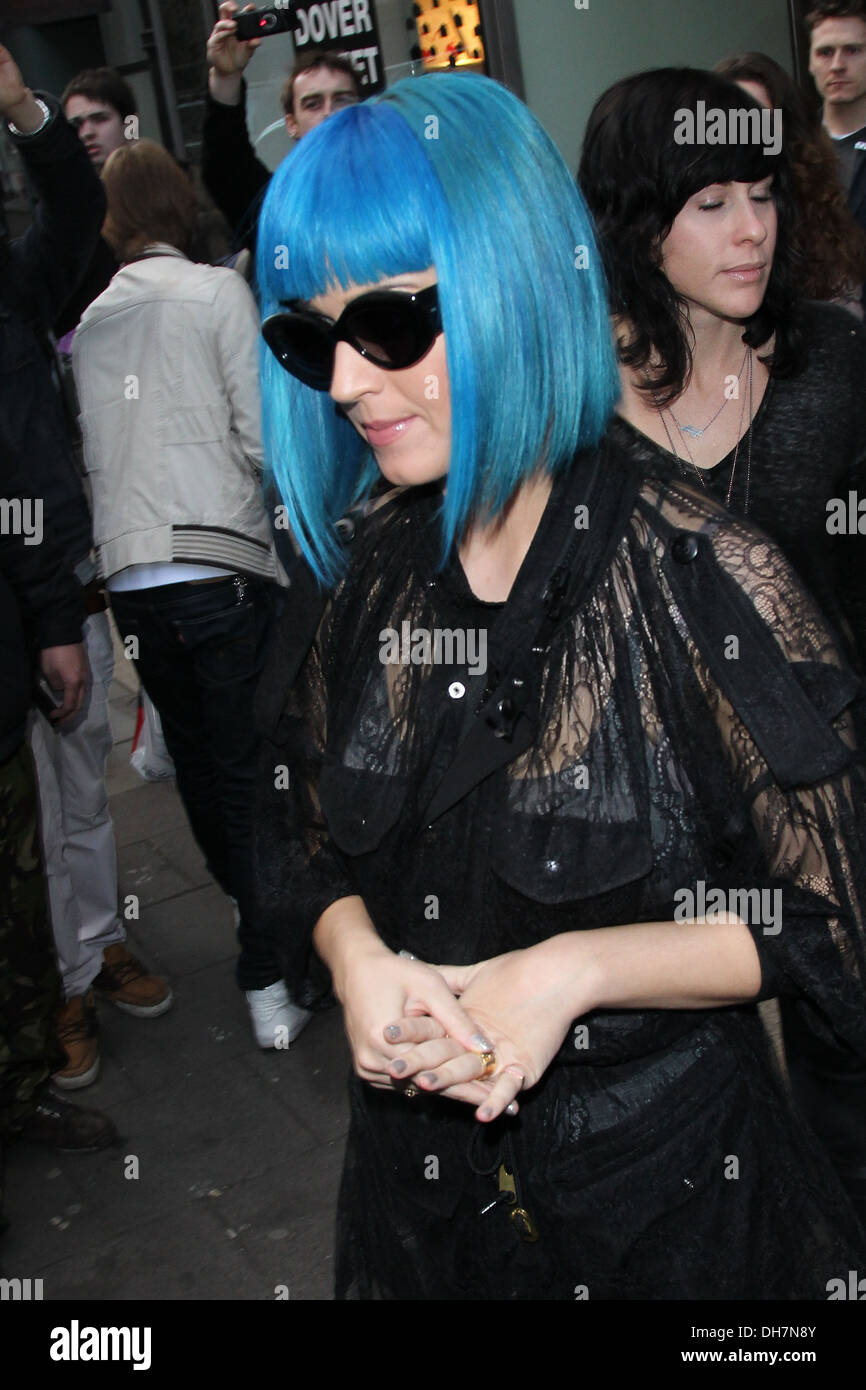 Katy Perry at Dover Street Market and arriving at King's Cross St ...