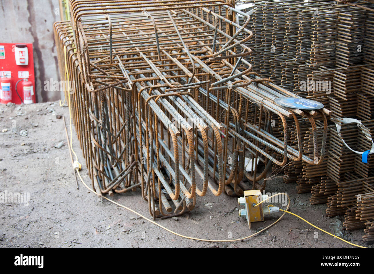Rebar Reinforced concrete steel bar bars Stock Photo - Alamy
