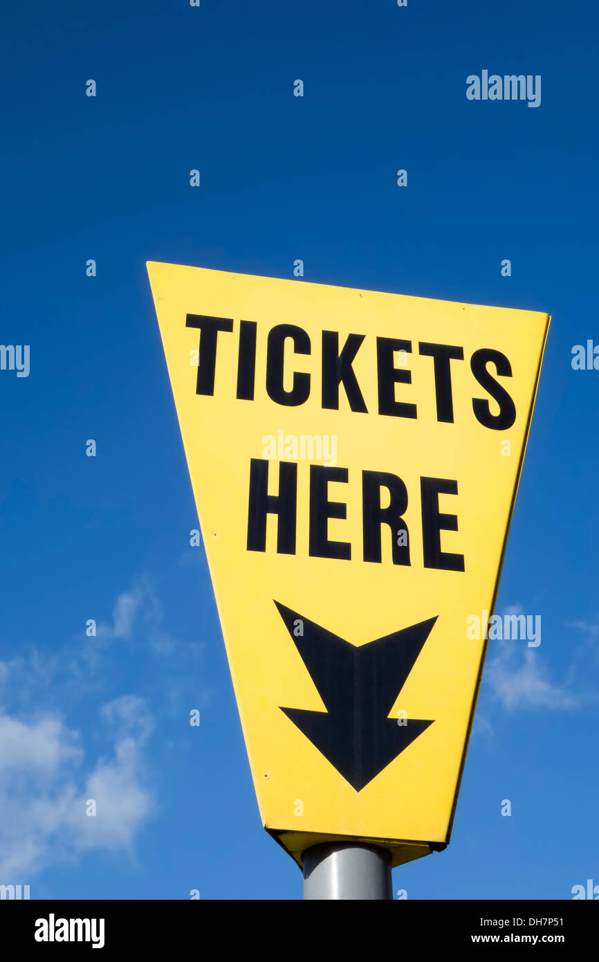 Yellow signpost with blue sky hi-res stock photography and images - Alamy