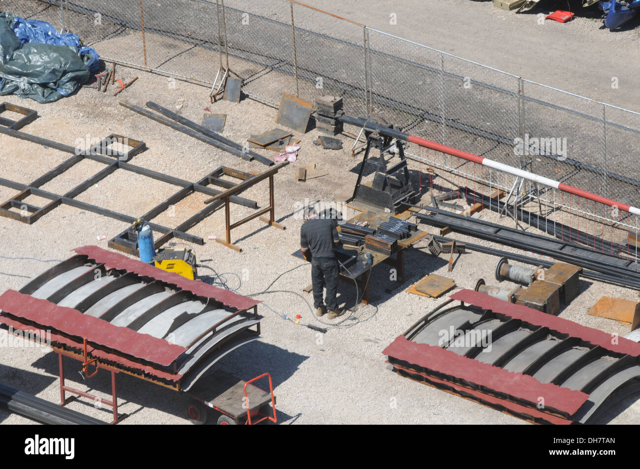 Atmosphere Filming action scenes from latest 007 James Bond film ...