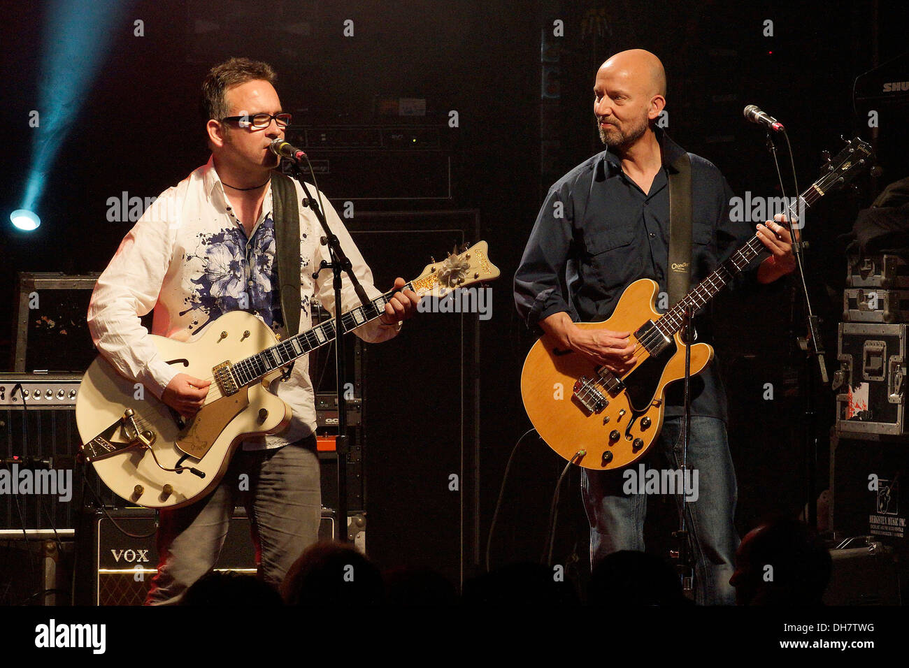 Leo Moran and Anthony Thistlethwaite 'The Saw Doctors' performs at ...