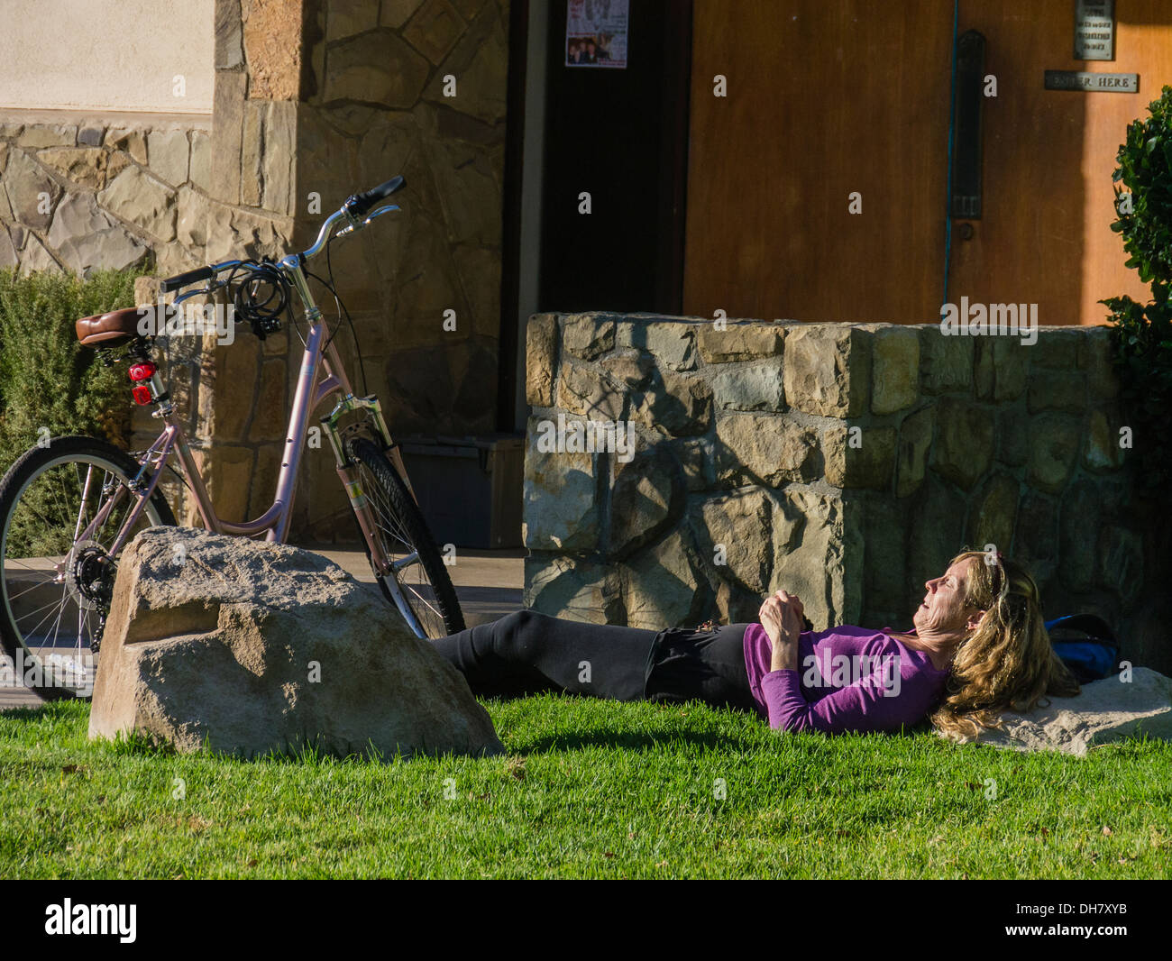 Bicycle lying down hi-res stock photography and images - Alamy