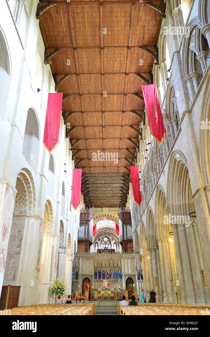 Interior of st albans cathedral hi-res stock photography and images - Alamy