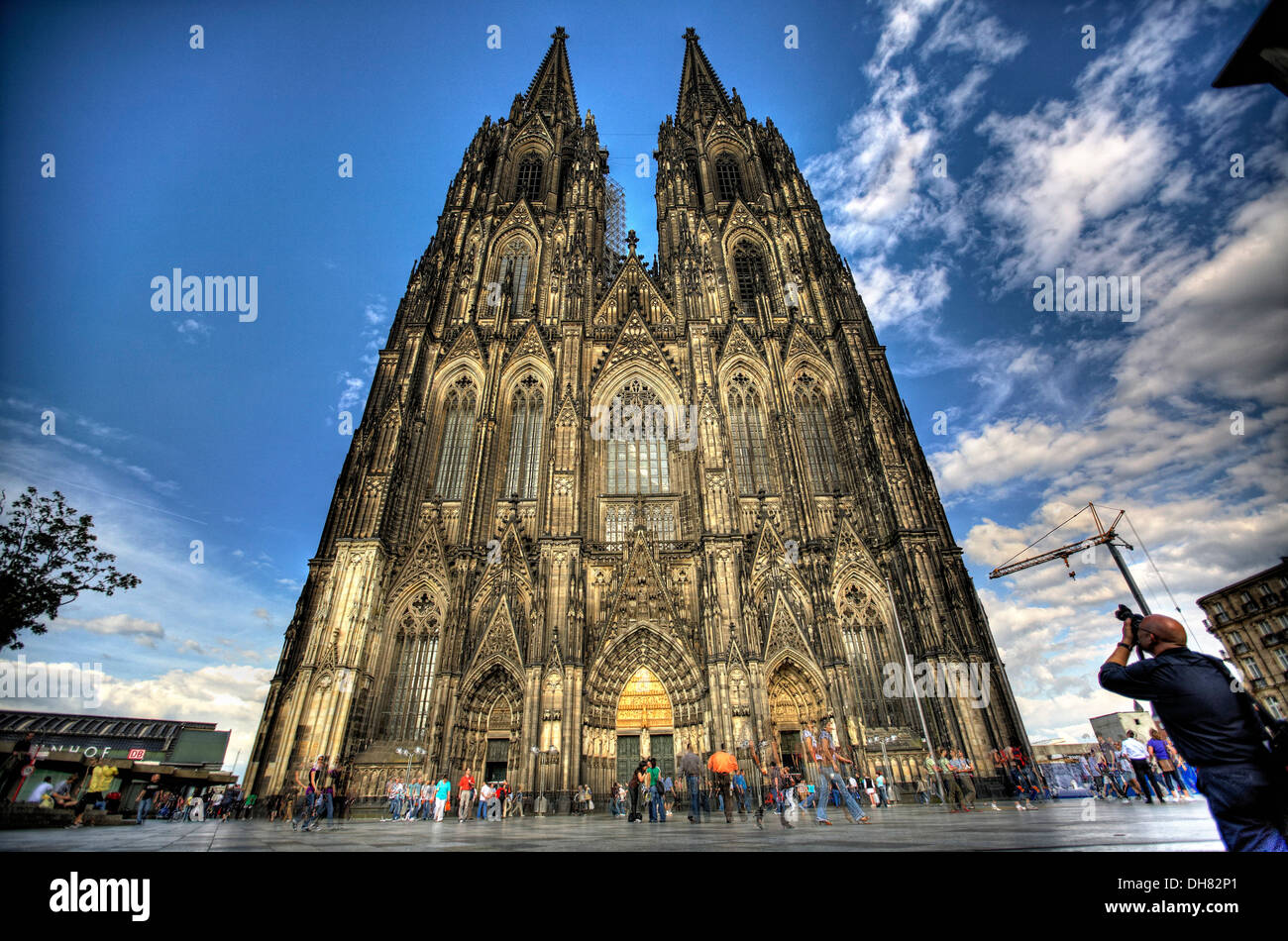 Dom of cologne hi-res stock photography and images - Alamy