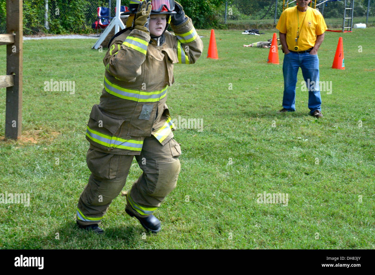 Female firefighter hi-res stock photography and images - Alamy