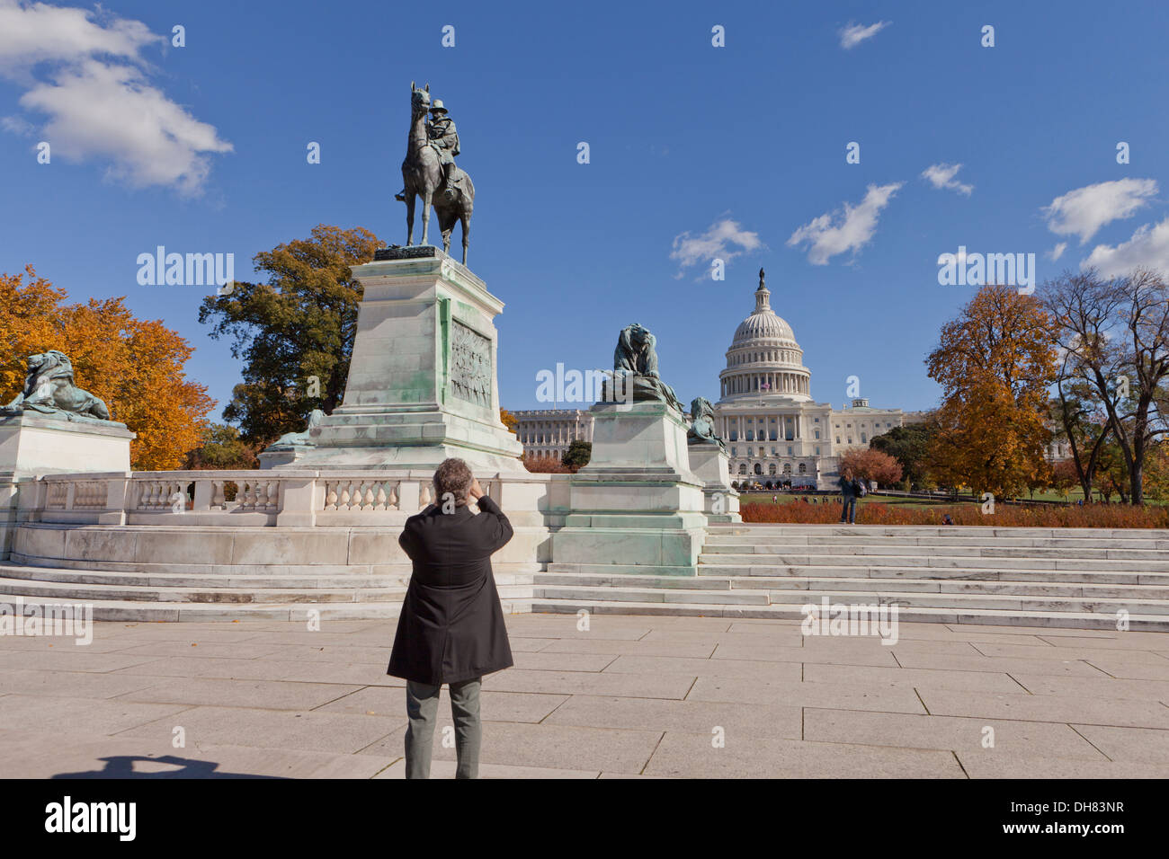Ulysses S. Grant Memorial on the US Capitol building grounds ...