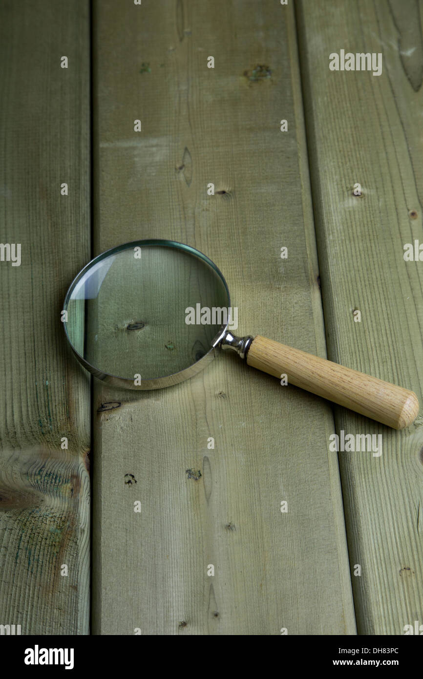 Magnify hi-res stock photography and images - Alamy