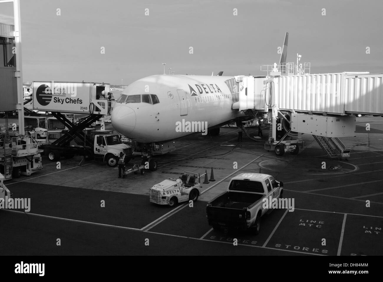 Delta airline airplane at John F Kennedy JFK international airport ...