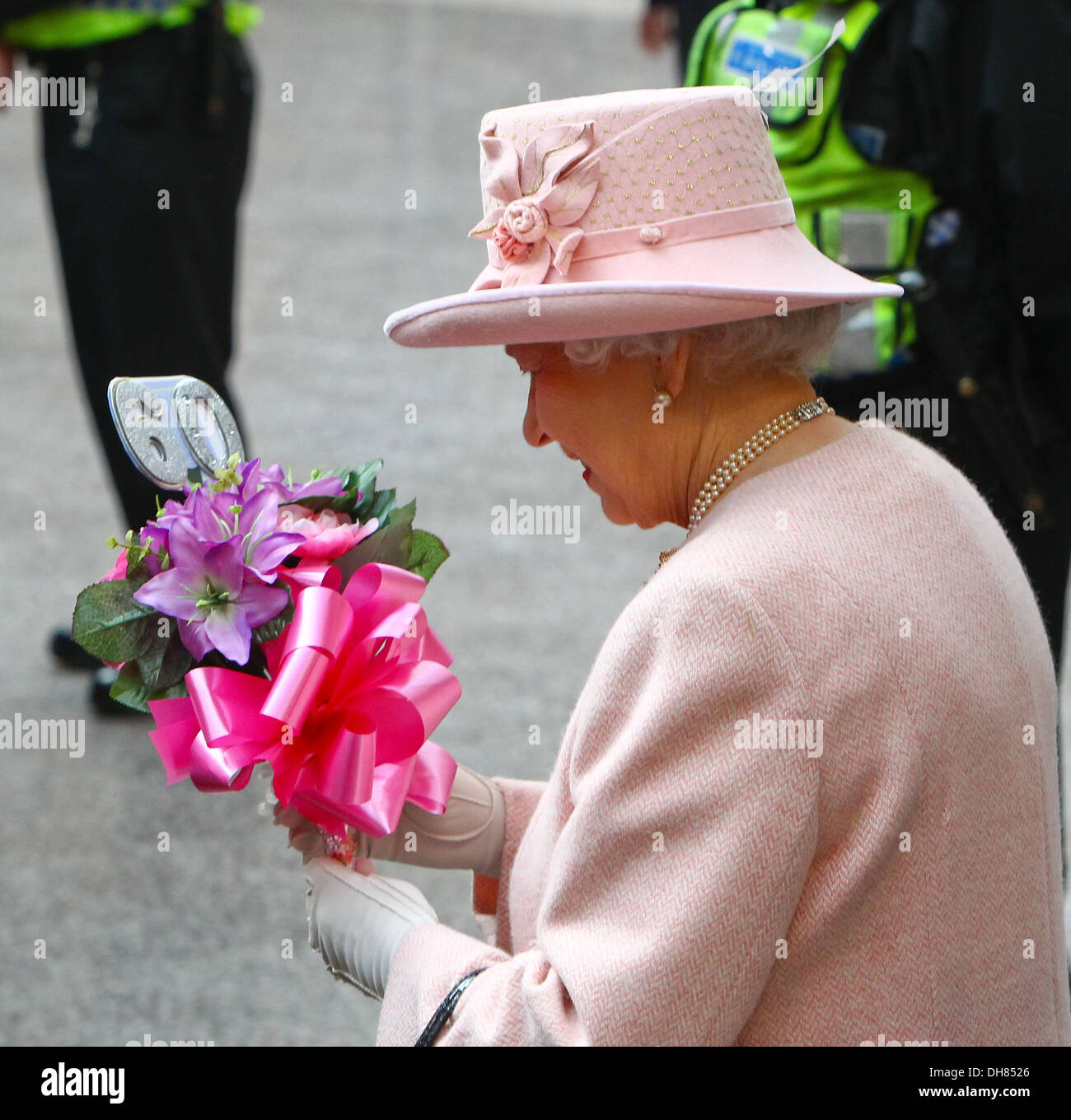 Queen Elizabeth II arrives at Victoria Station Manchester, England - 23 ...