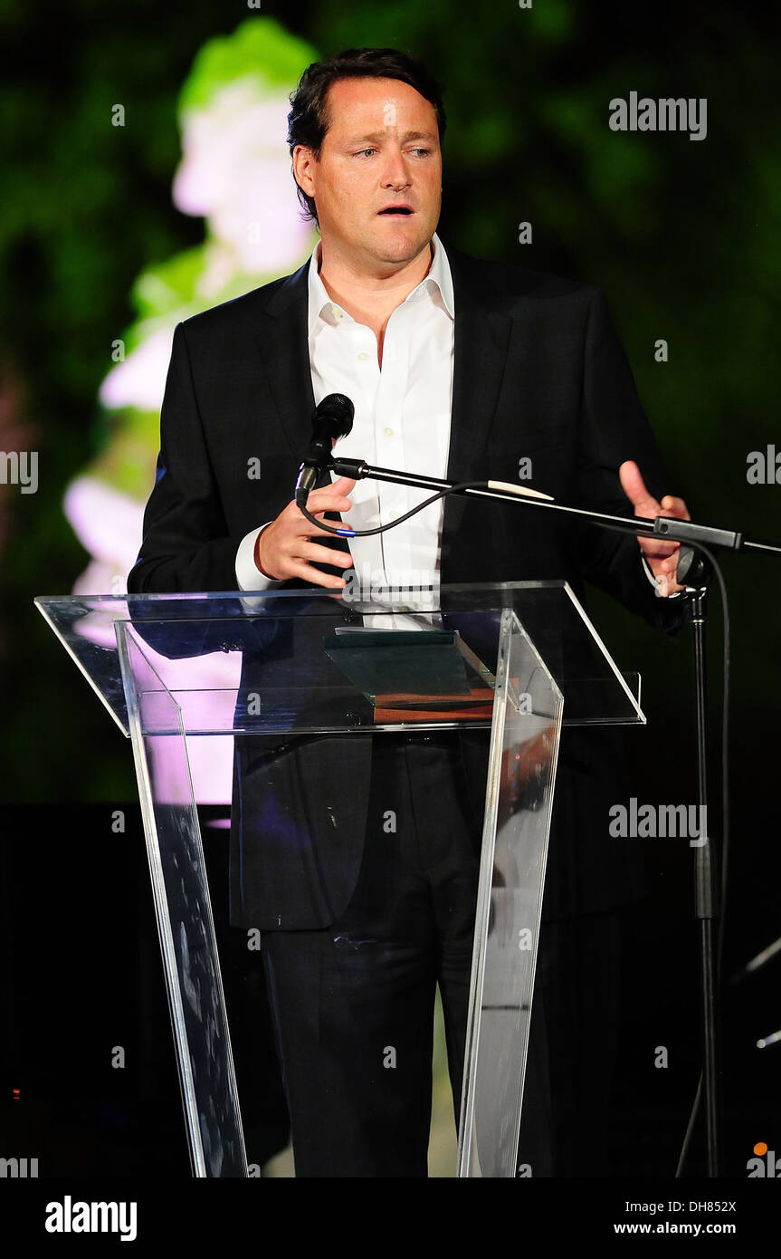 Sean Wolfington Tony Bennett Benefit Gala/Concert to benefiting ...