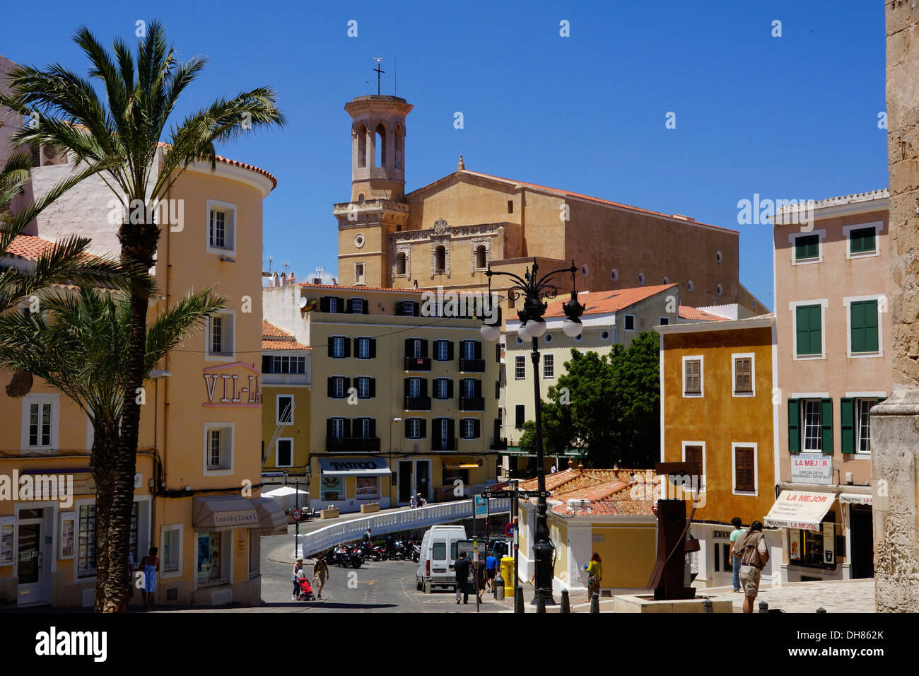 Mahon menorca plaza hi-res stock photography and images - Alamy