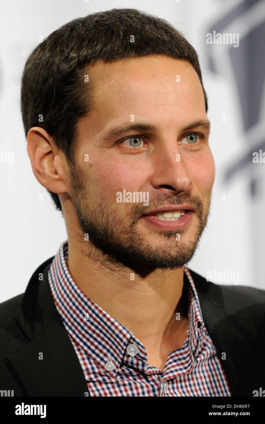 Sam Roberts 2012 JUNO Gala Dinner and Awards at Ottawa Convention ...