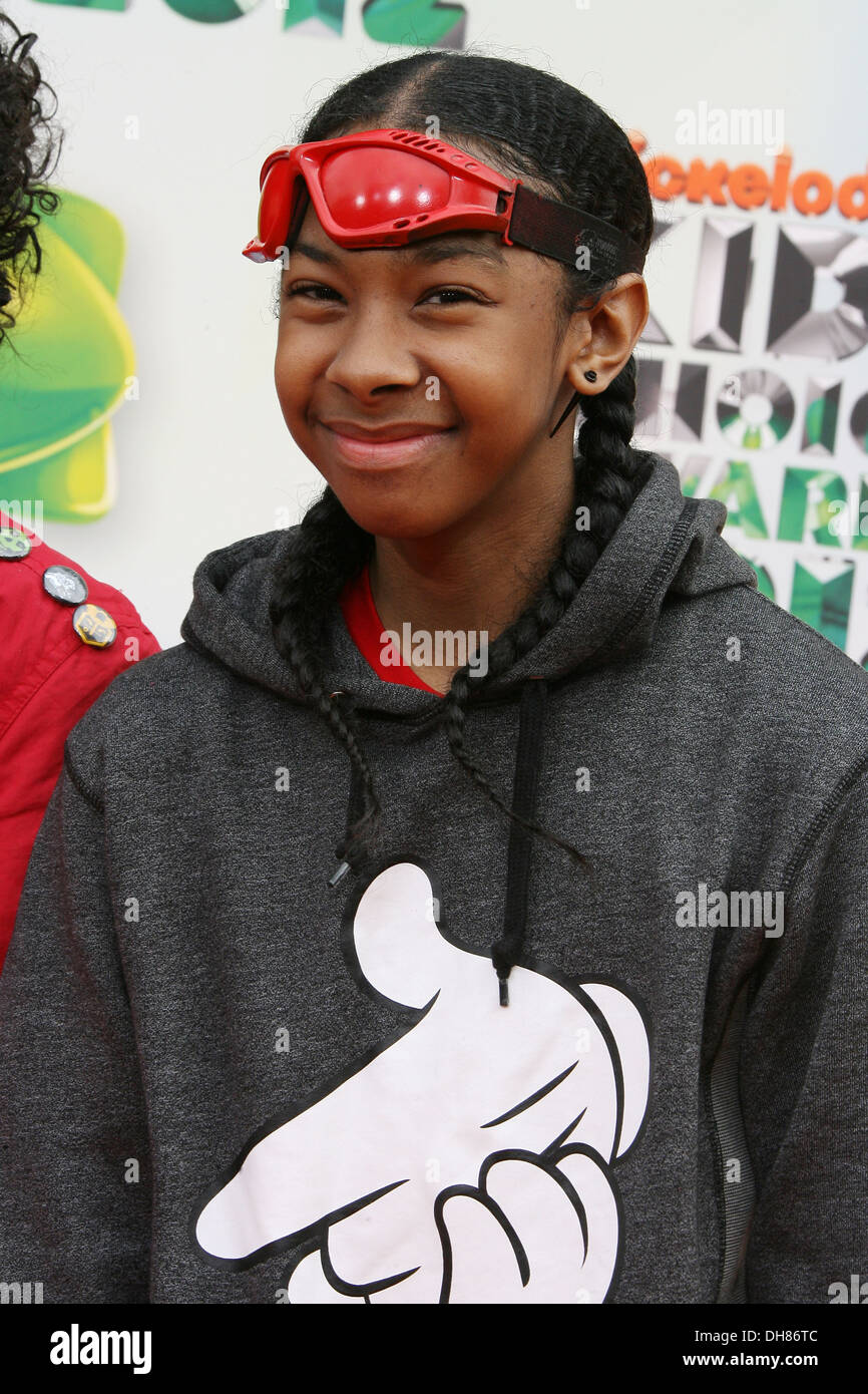 Mindless Behavior Ray Ray And His Girlfriend