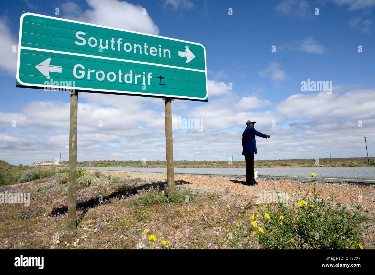 Nuwerus is a small town next to the N7 that goes up the West Coast into ...