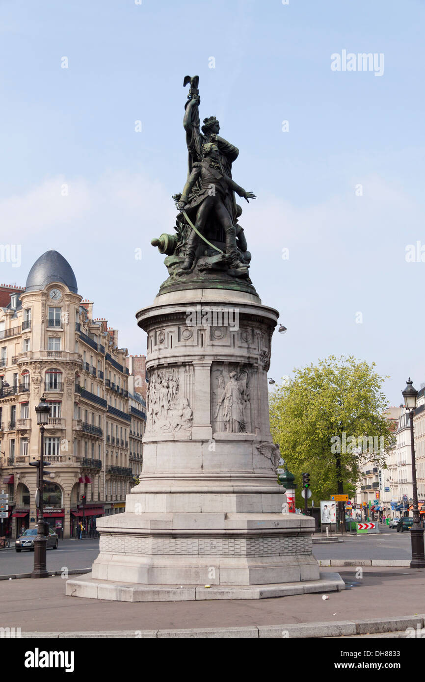 Statue in Paris, France Stock Photo - Alamy